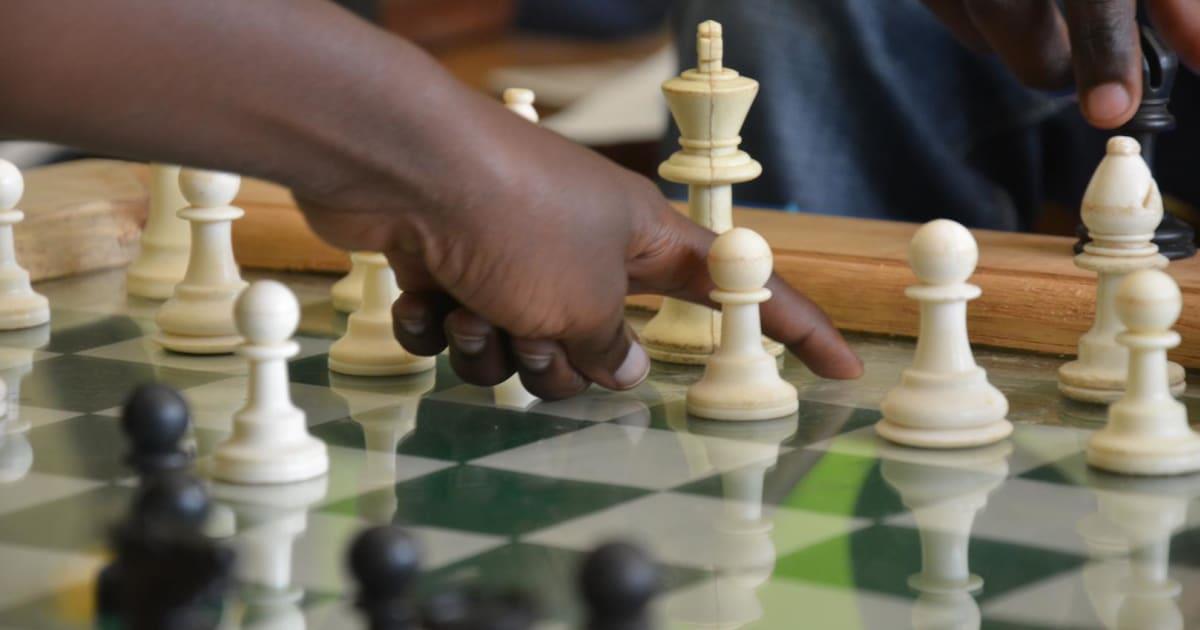 Chess Beginner Lessons 1 - 10 (Draft for Testing)